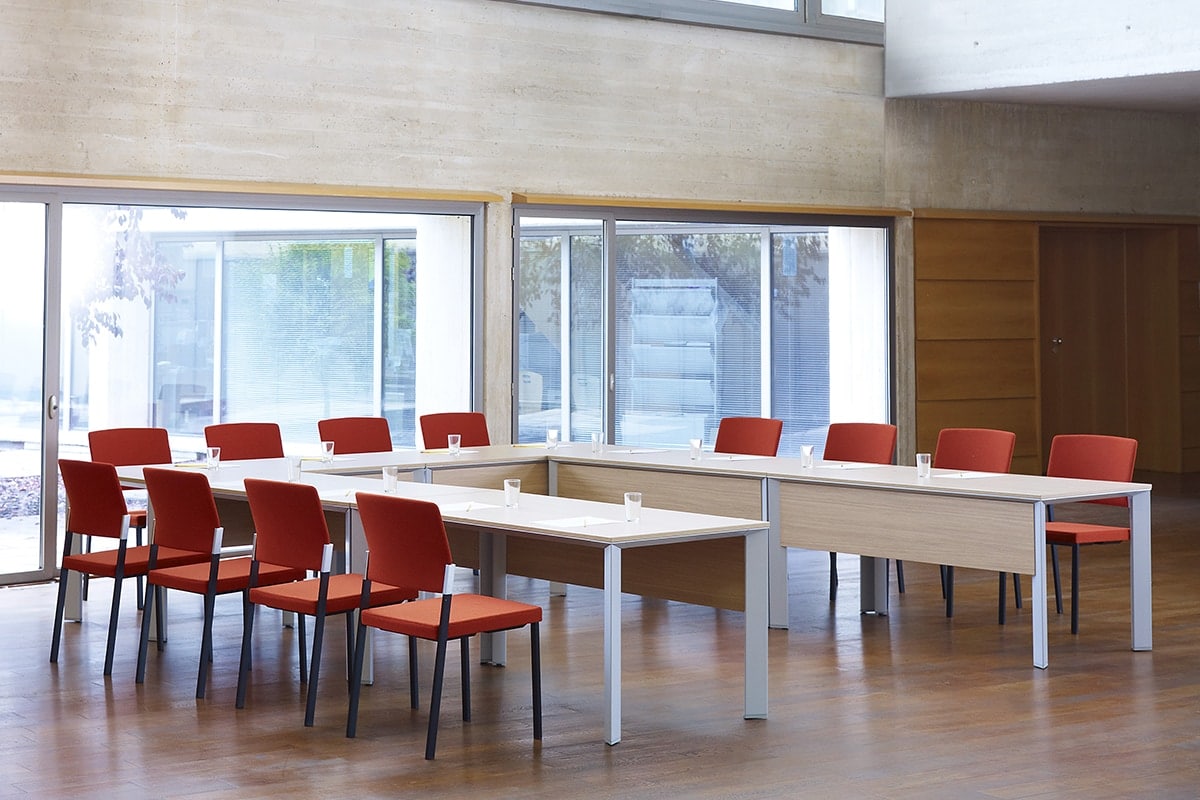 Mobilier de Formation : Tables, Bureaux et Chaises - Distrimar